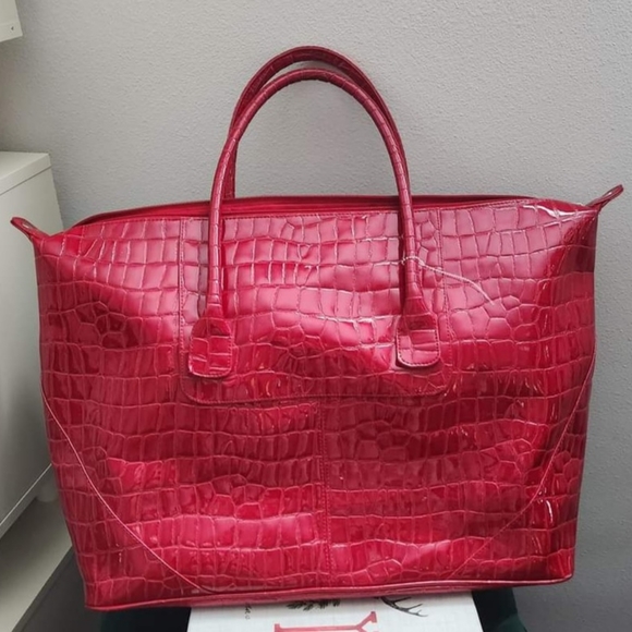 Elizabeth Arden | Bags | Giant Red Bag | Poshmark